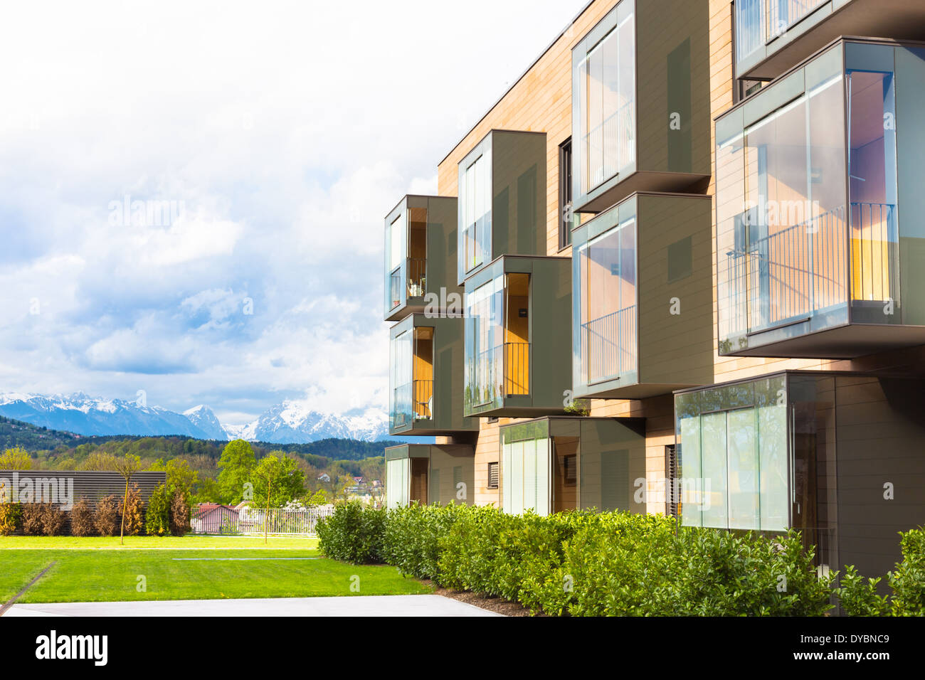 Modern residential architecture Stock Photo - Alamy