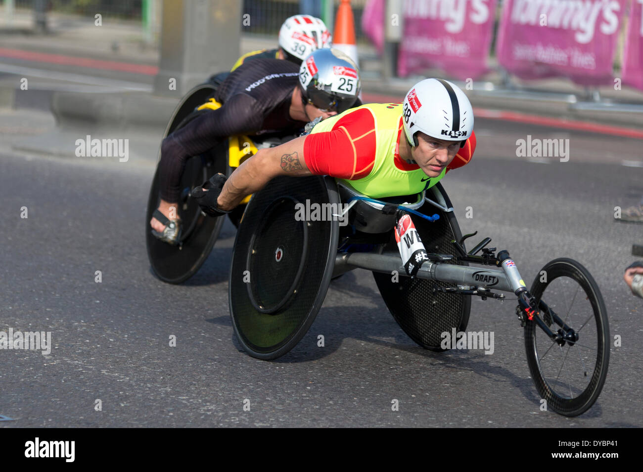 Male Wheelchair Marathon Runner High Resolution Stock Photography and ...