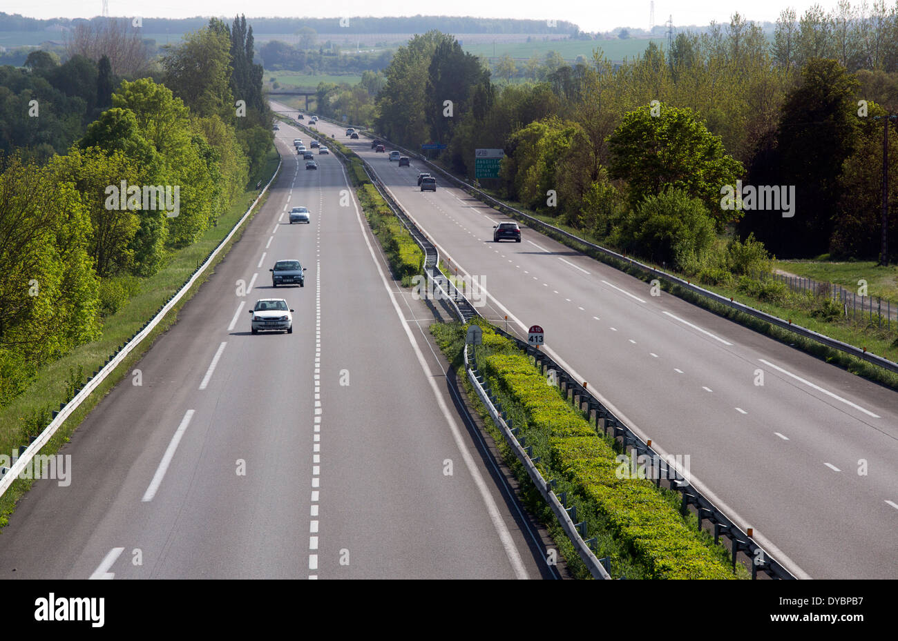 French autoroute motorway sunny day light traffic Stock Photo - Alamy