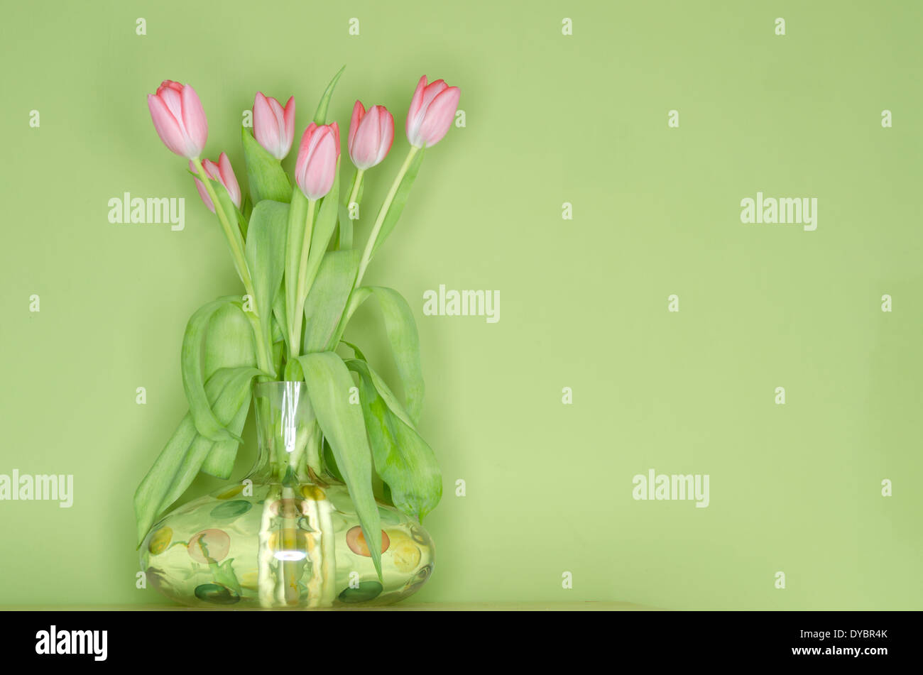 Bunch of spring flowers Stock Photo - Alamy