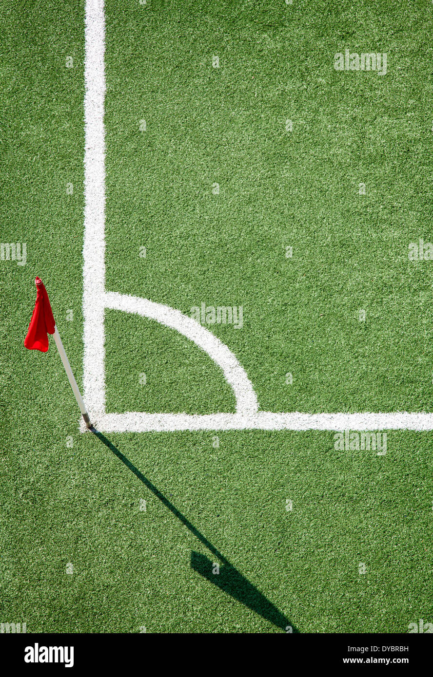 Football pitch corner flag hi-res stock photography and images - Alamy