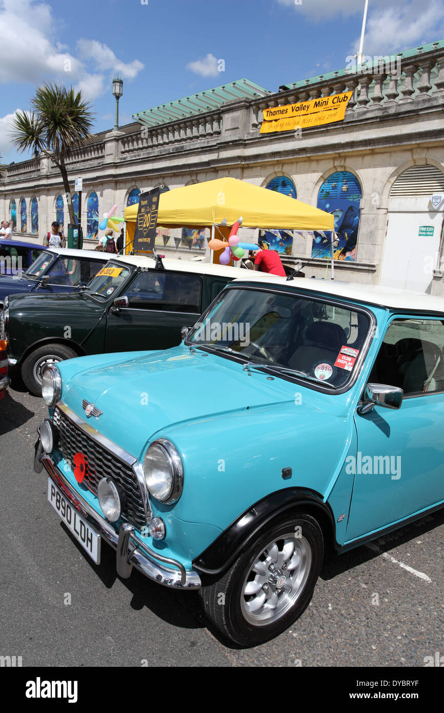 London and surrey mini owners club hi-res stock photography and images ...