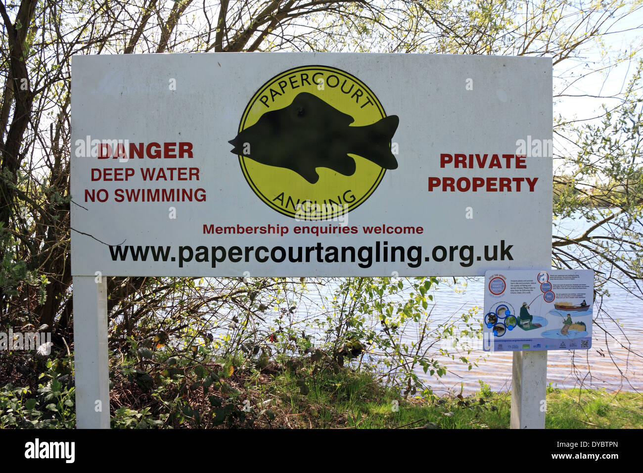Papercourt lake Sailing Club near Ripley Surrey England UK Stock Photo ...