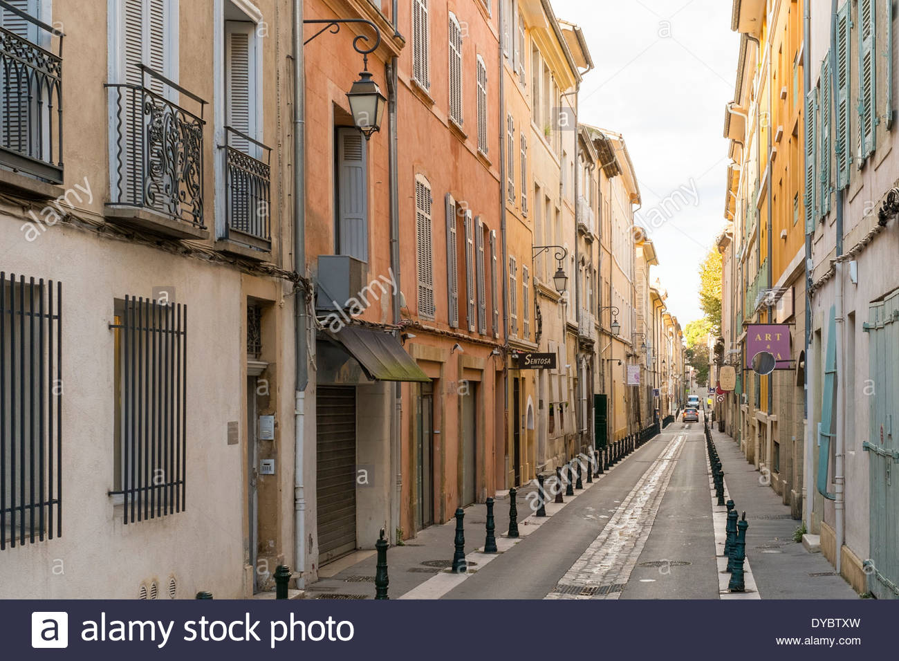 Buildings Aix En Provence Stock Photos & Buildings Aix En Provence ...