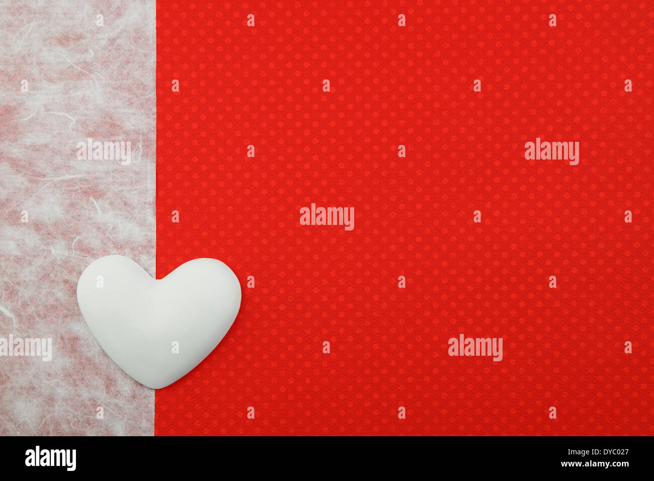 White Heart on hand made craft paper Stock Photo - Alamy