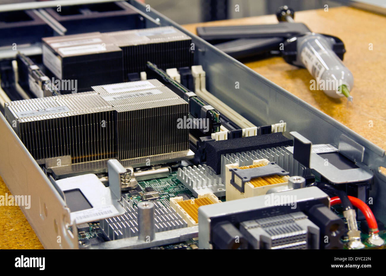 Large computer system hi-res stock photography and images - Alamy