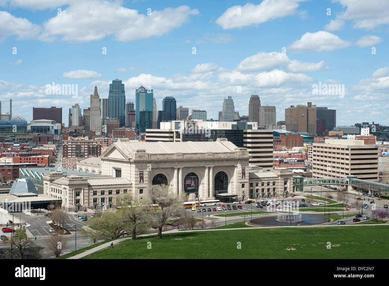 Kansas city skyline hi-res stock photography and images - Alamy