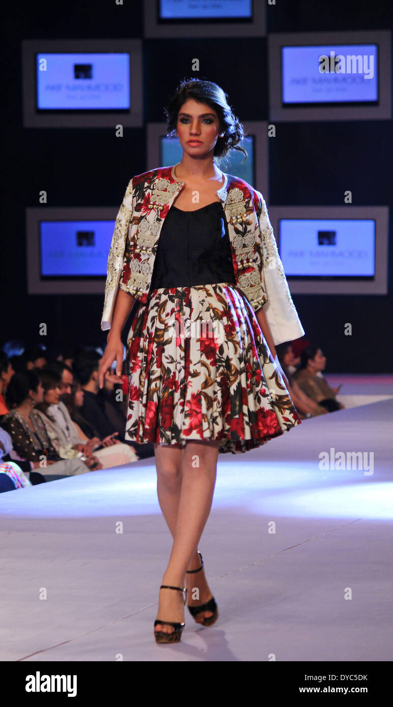 LAHORE, PAKISTAN - APRIL 13 : Pakistani Models present creations by ...