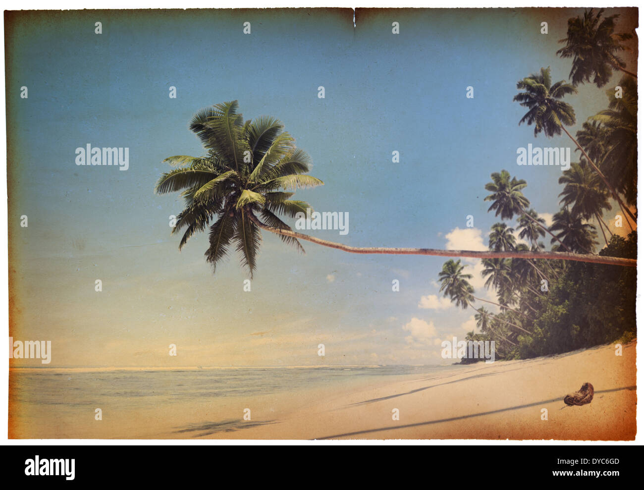 Vintage seaside island hi-res stock photography and images - Alamy