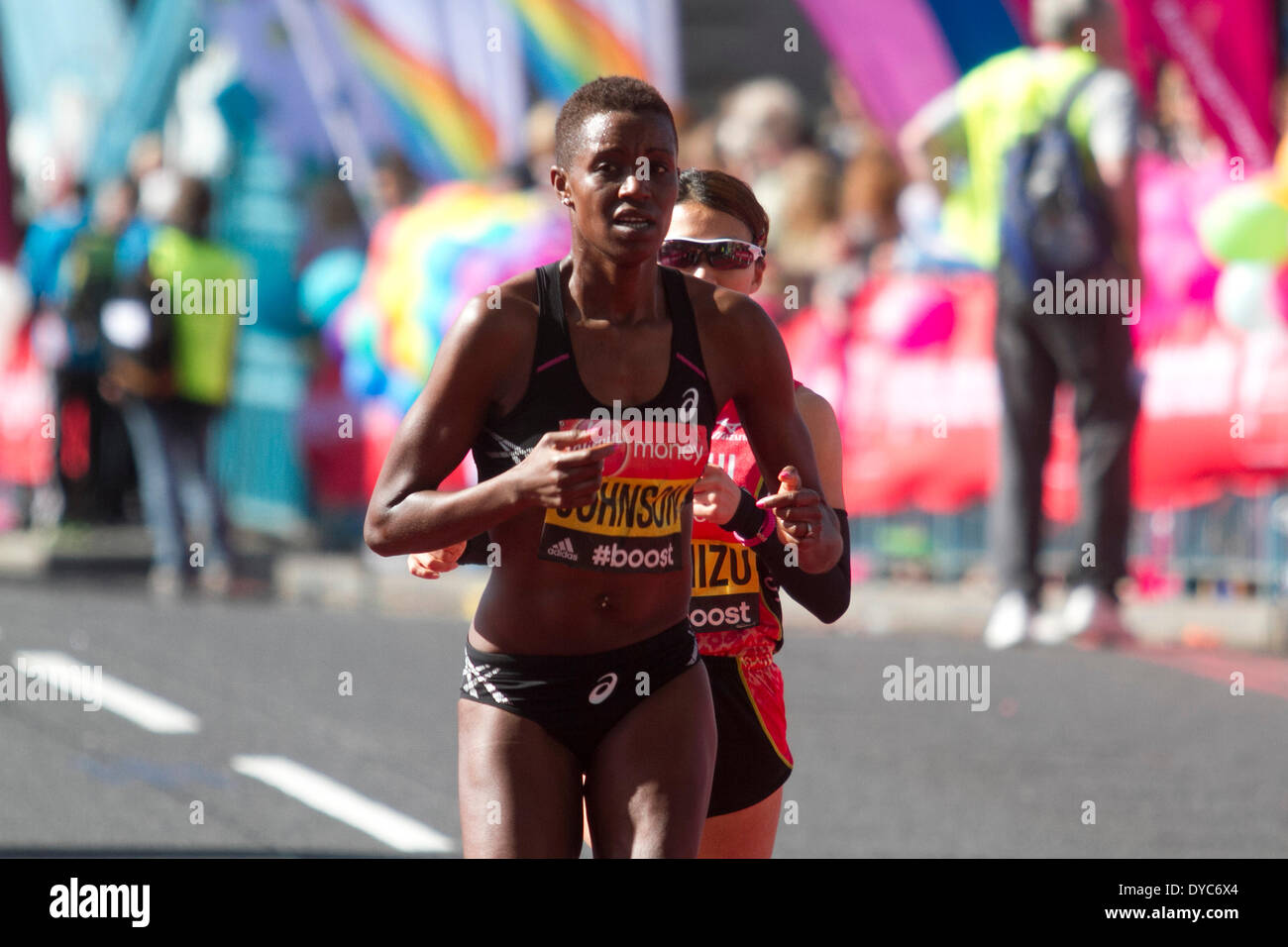 Elite women marathon runners hi-res stock photography and images - Alamy