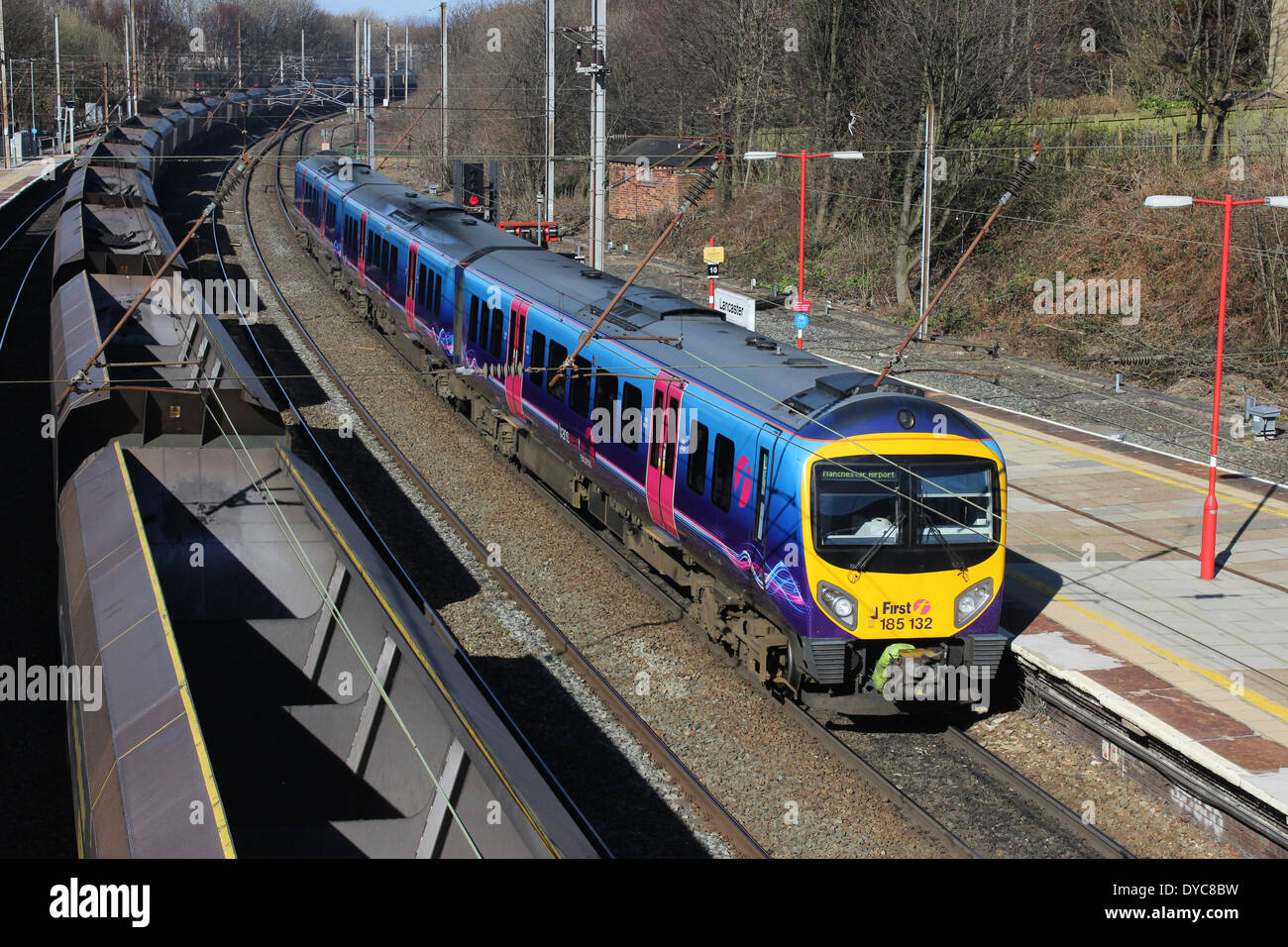 First transpennine trains class 185 hi-res stock photography and images ...