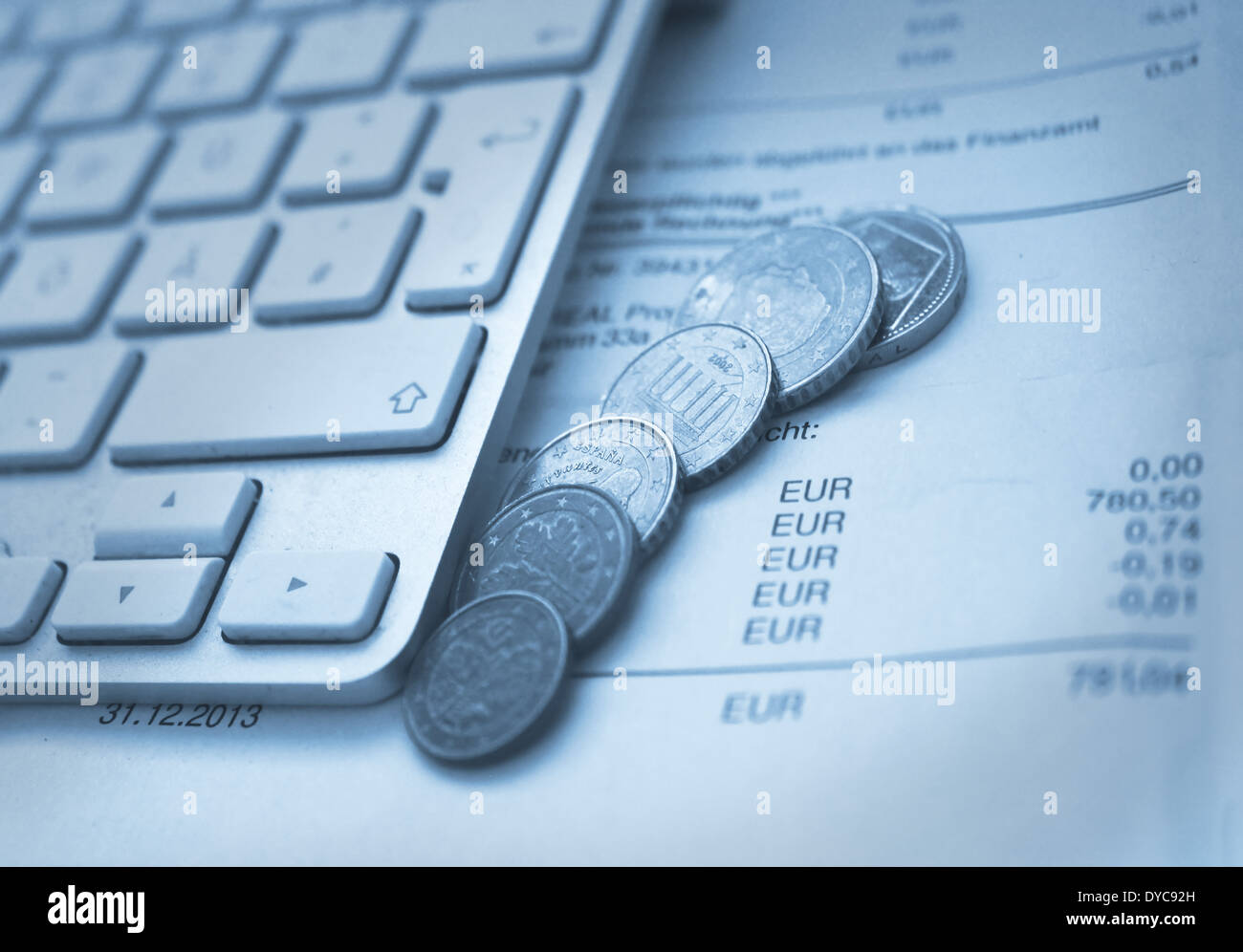 Finance computer keyboard hi-res stock photography and images - Alamy