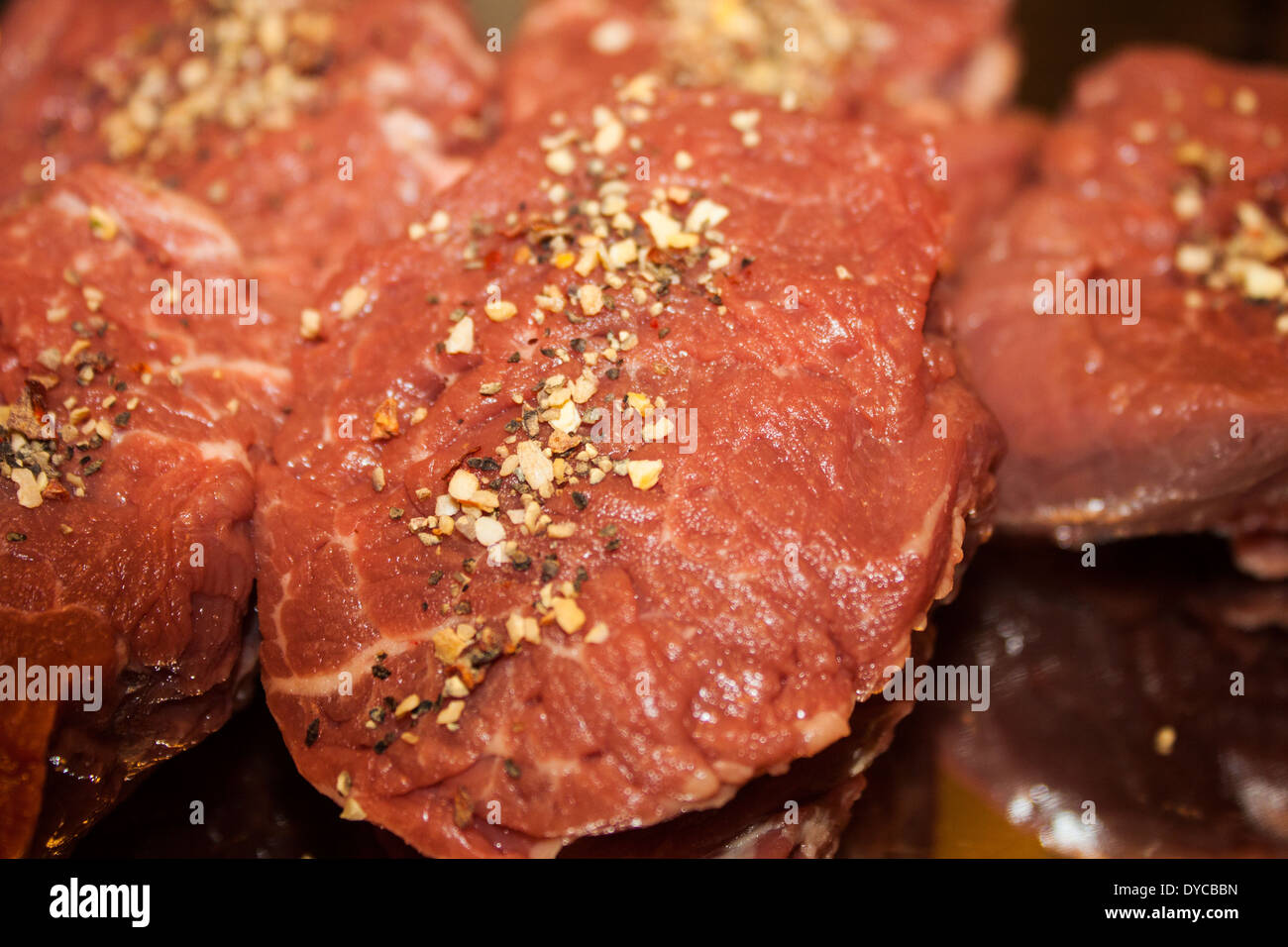 Raw filet mignon hi-res stock photography and images - Alamy