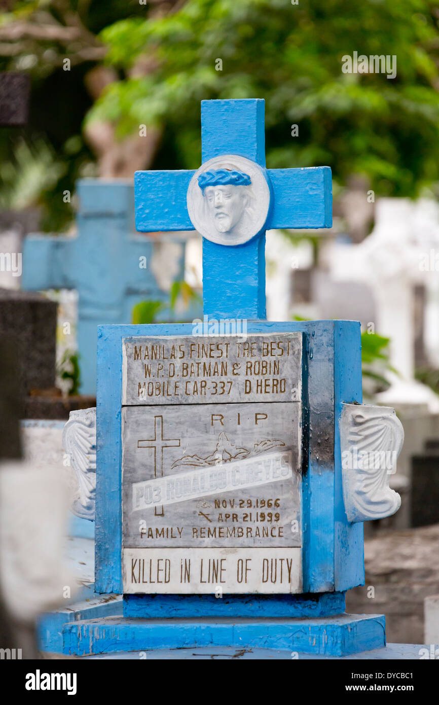 Typical Graves on the North Cemetery in Manila, Philippines Stock Photo ...
