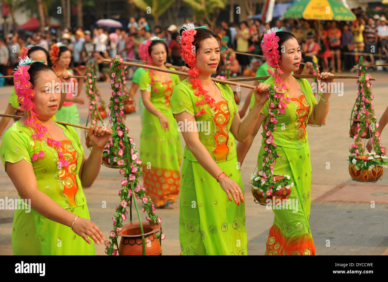 Xishuangbanna, China's Yunnan Province. 14th Apr, 2014. People of the ...