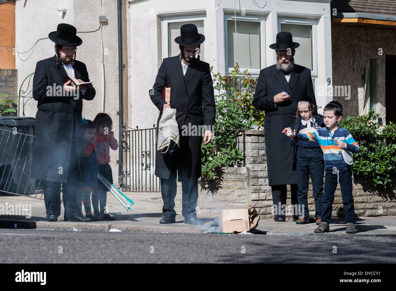 Biur chametz hi-res stock photography and images - Alamy