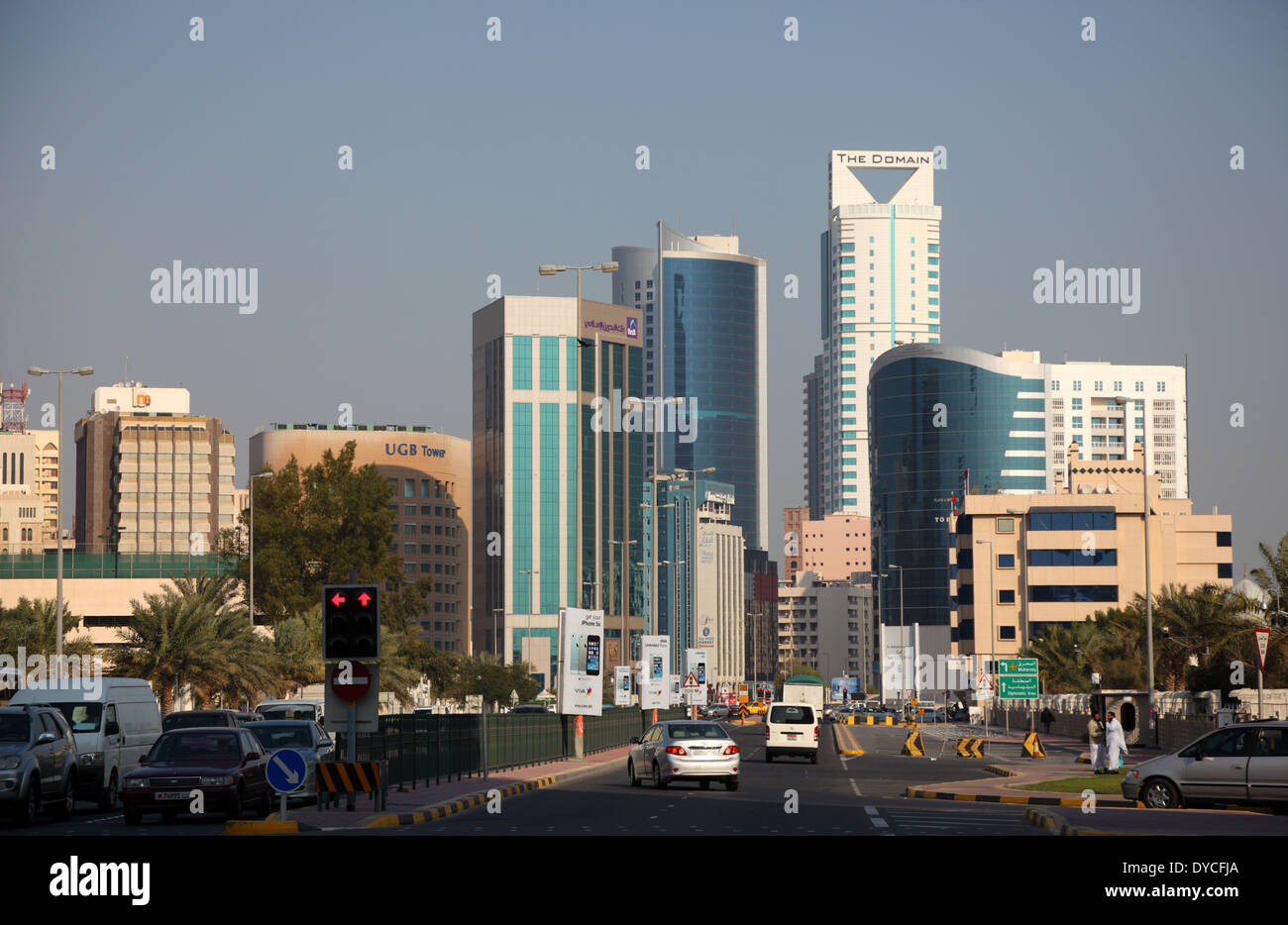Bahrain city street hi-res stock photography and images - Alamy