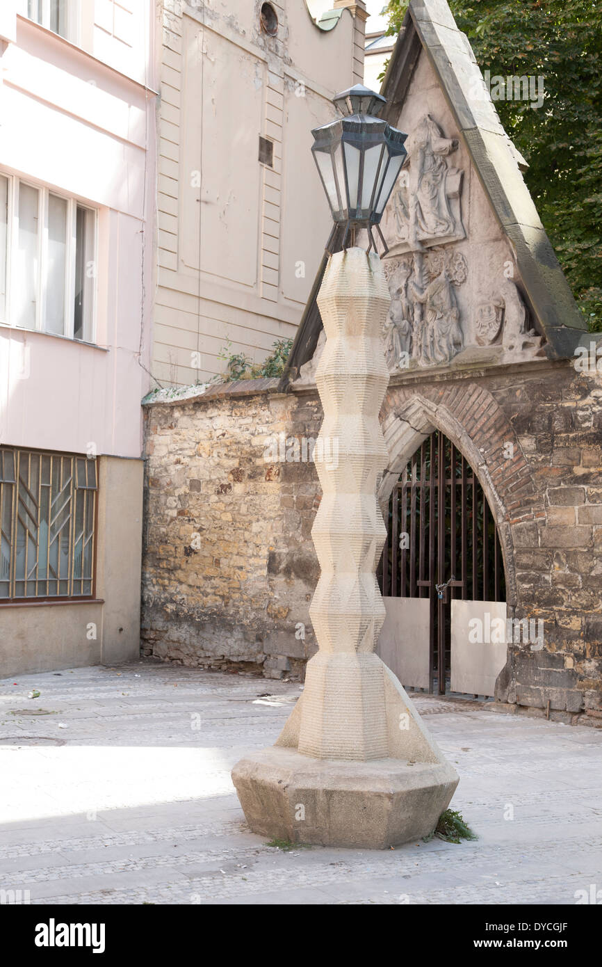 Cubist lamppost prague hi-res stock photography and images - Alamy