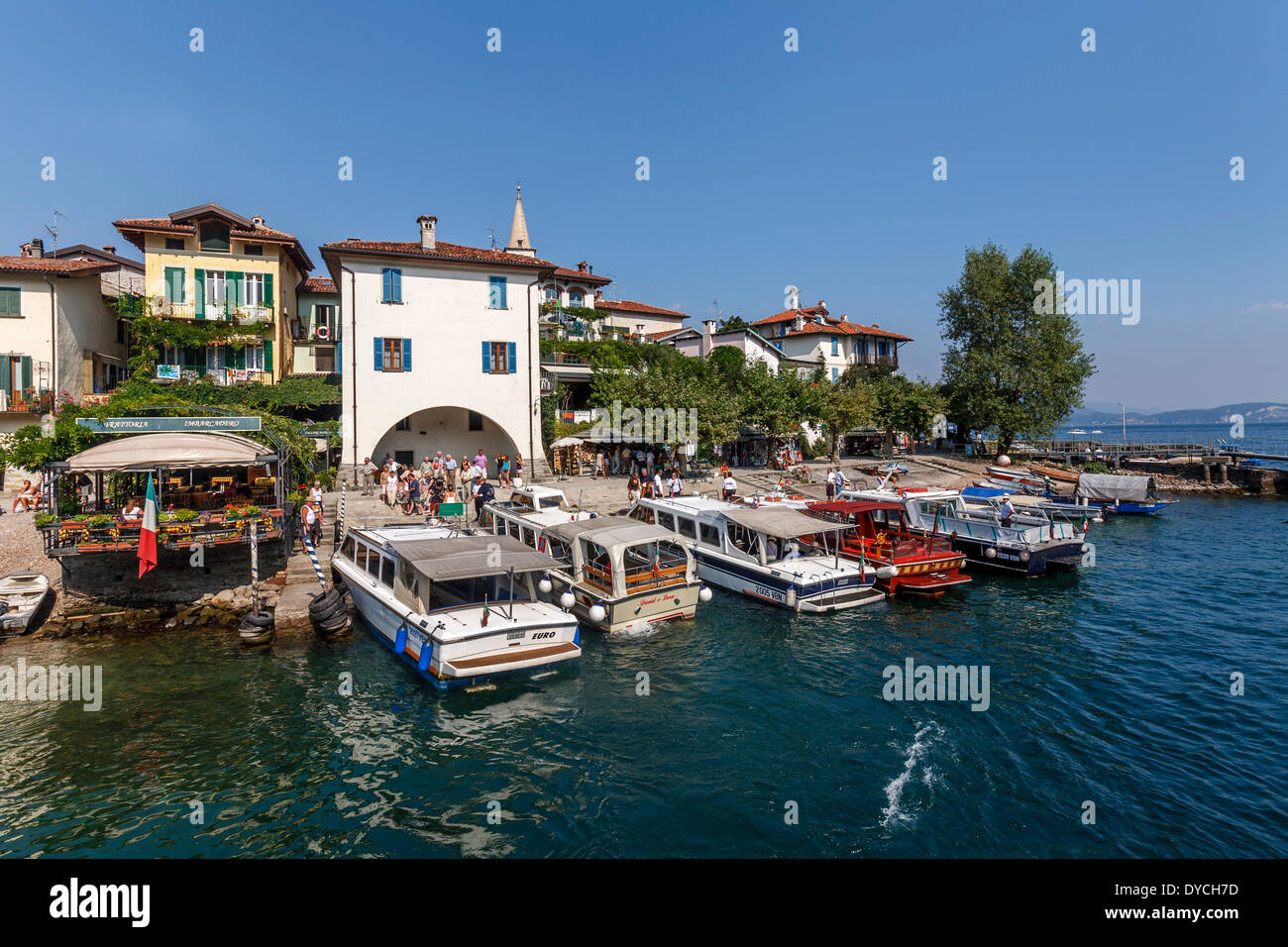 Isola Dei Pescatori, Lake Maggiore, Lombardy, Italy Stock Photo - Alamy