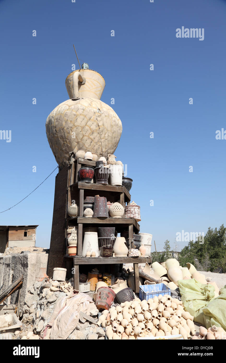 A'ali traditional pottery in Bahrain, Middle East Stock Photo - Alamy