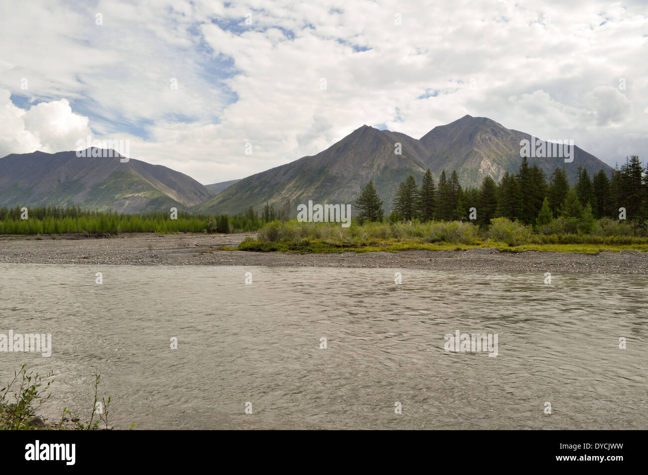 Mountain river Suntar. Landscape of the far corners of the earth in ...
