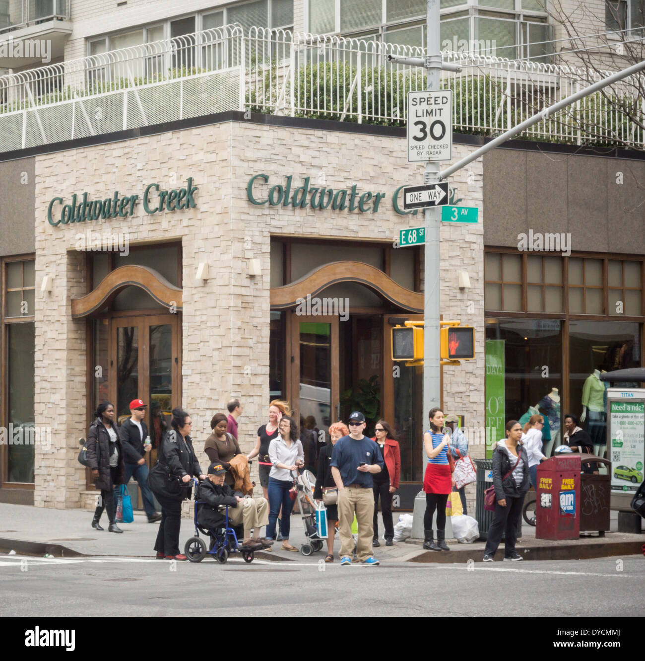 A Coldwater Creek store in New York Stock Photo - Alamy