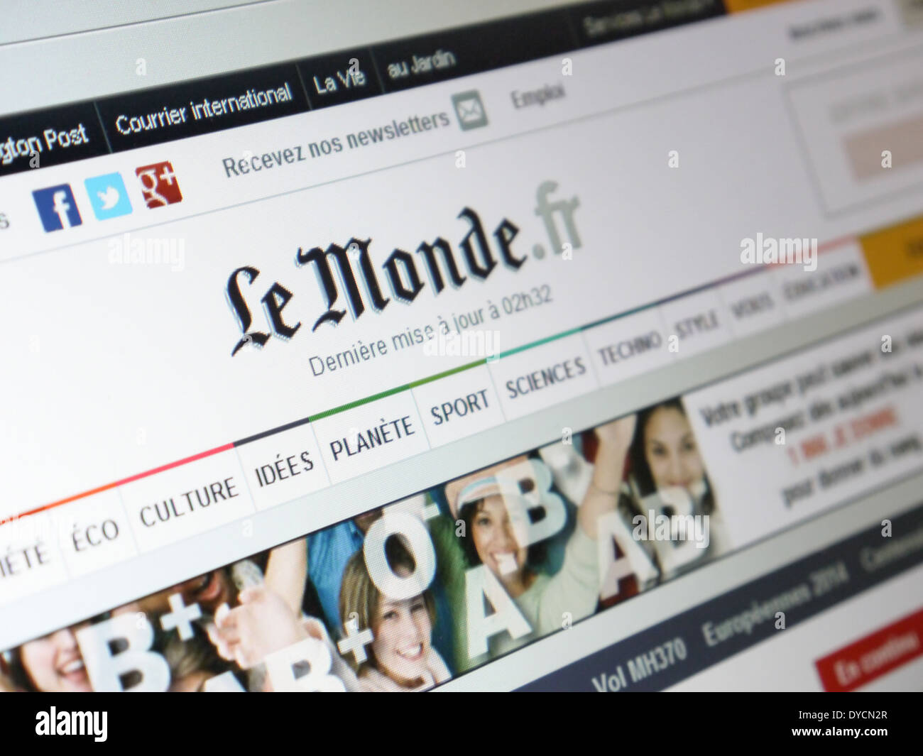 Le Monde High Resolution Stock Photography and Images - Alamy
