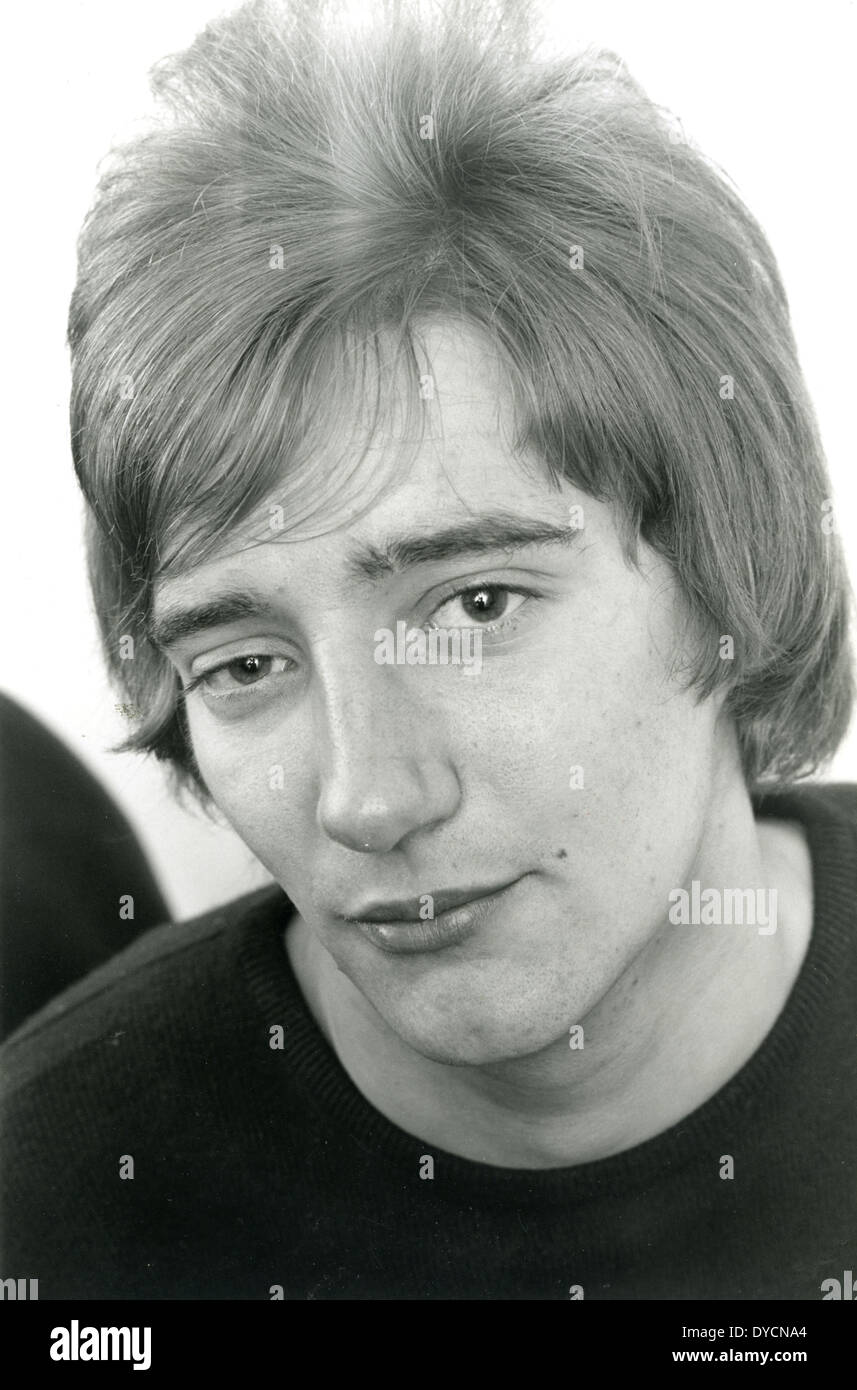 ROD STEWART on Ready,Steady,Go in November 1964 to promote his first ...