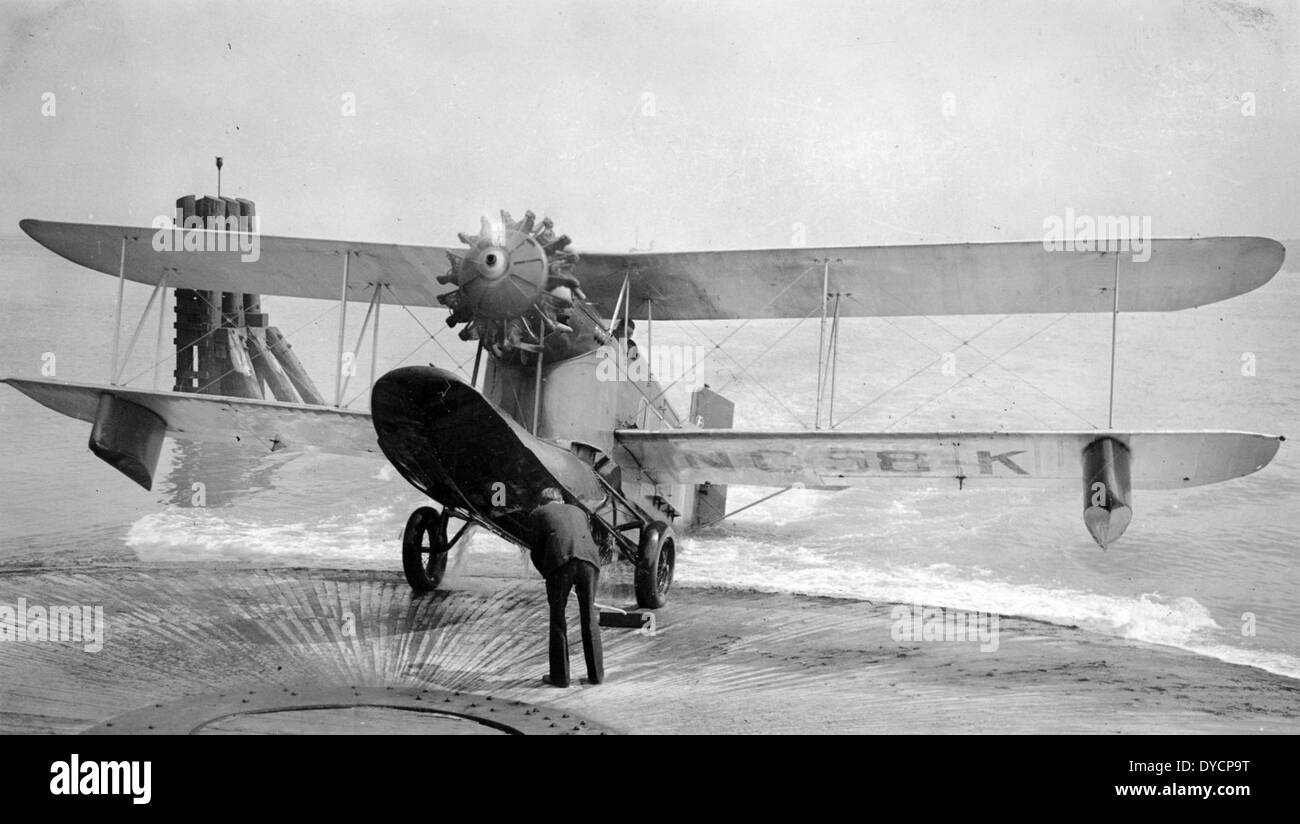 The Loening C2H Air Yacht (c/n 243) was a biplane seaplane built by ...