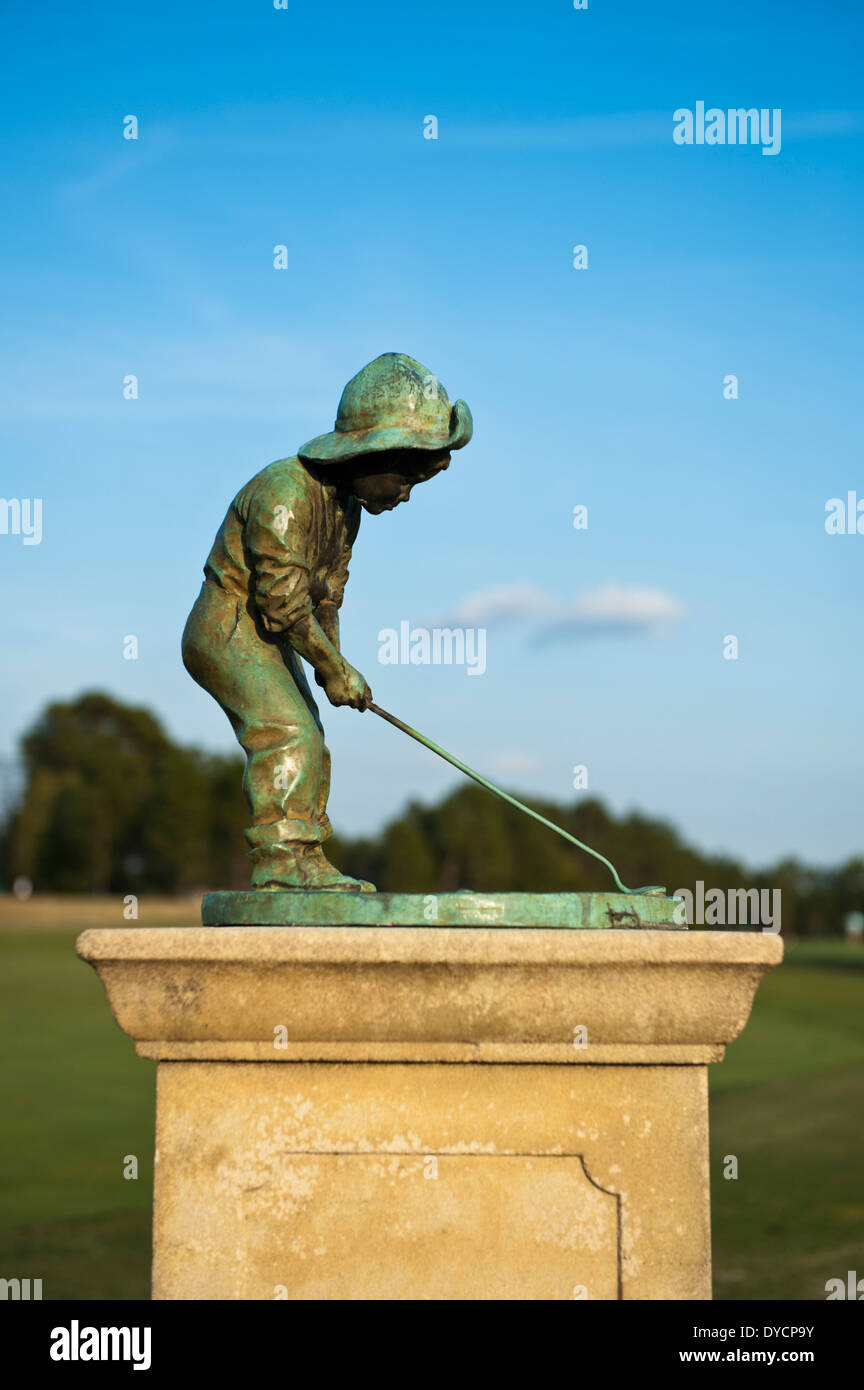 The "Putter Boy" sundial sculpture at Pinehurst Resort and Country Club ...