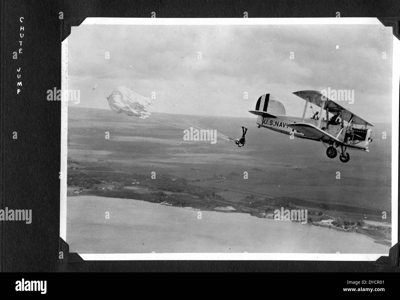 The Douglas DT-2 was a U.S. Navy torpedo bomber that also supported ...