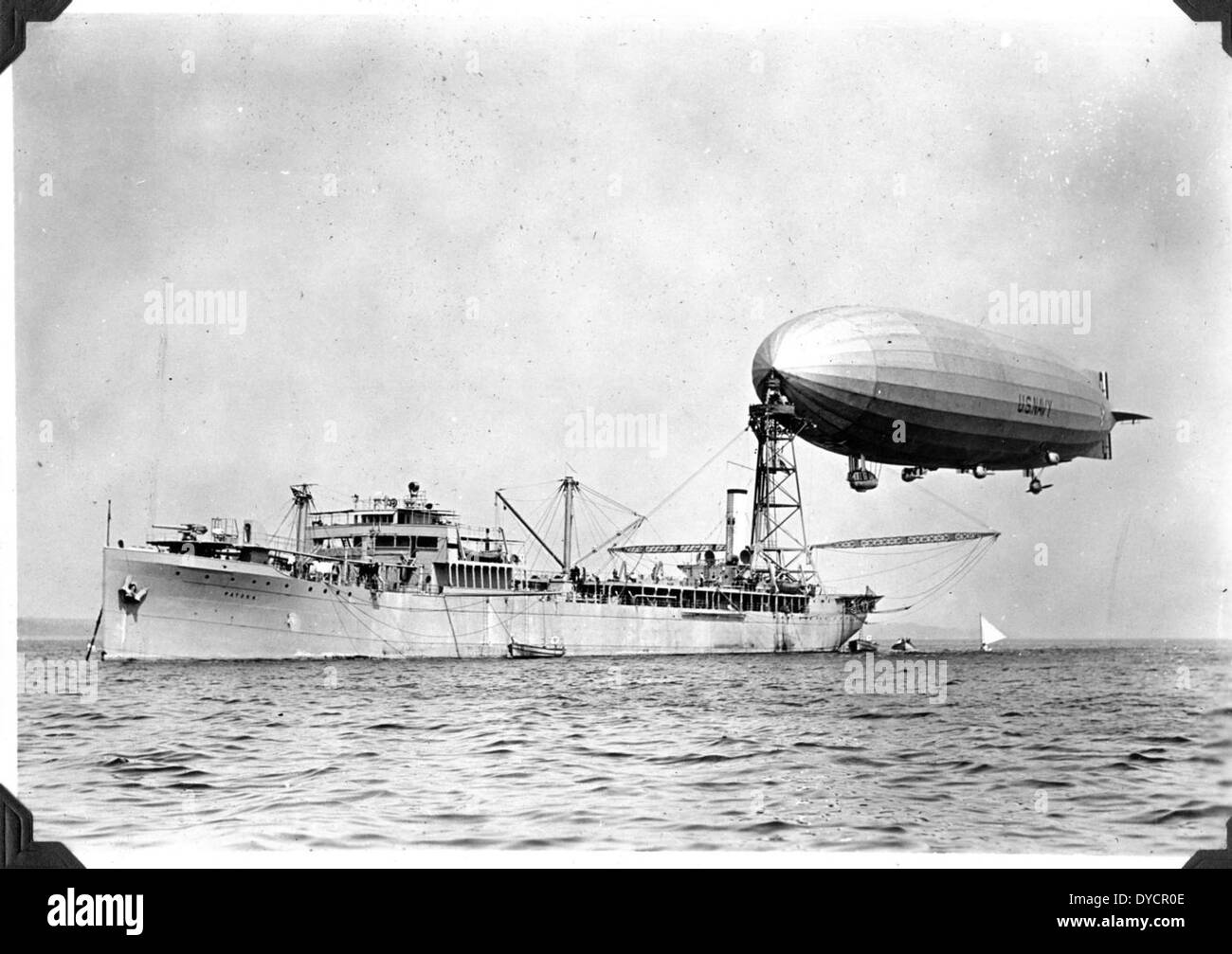 The USS Los Angeles (ZR-1), a rigid airship, was moored to the USS ...