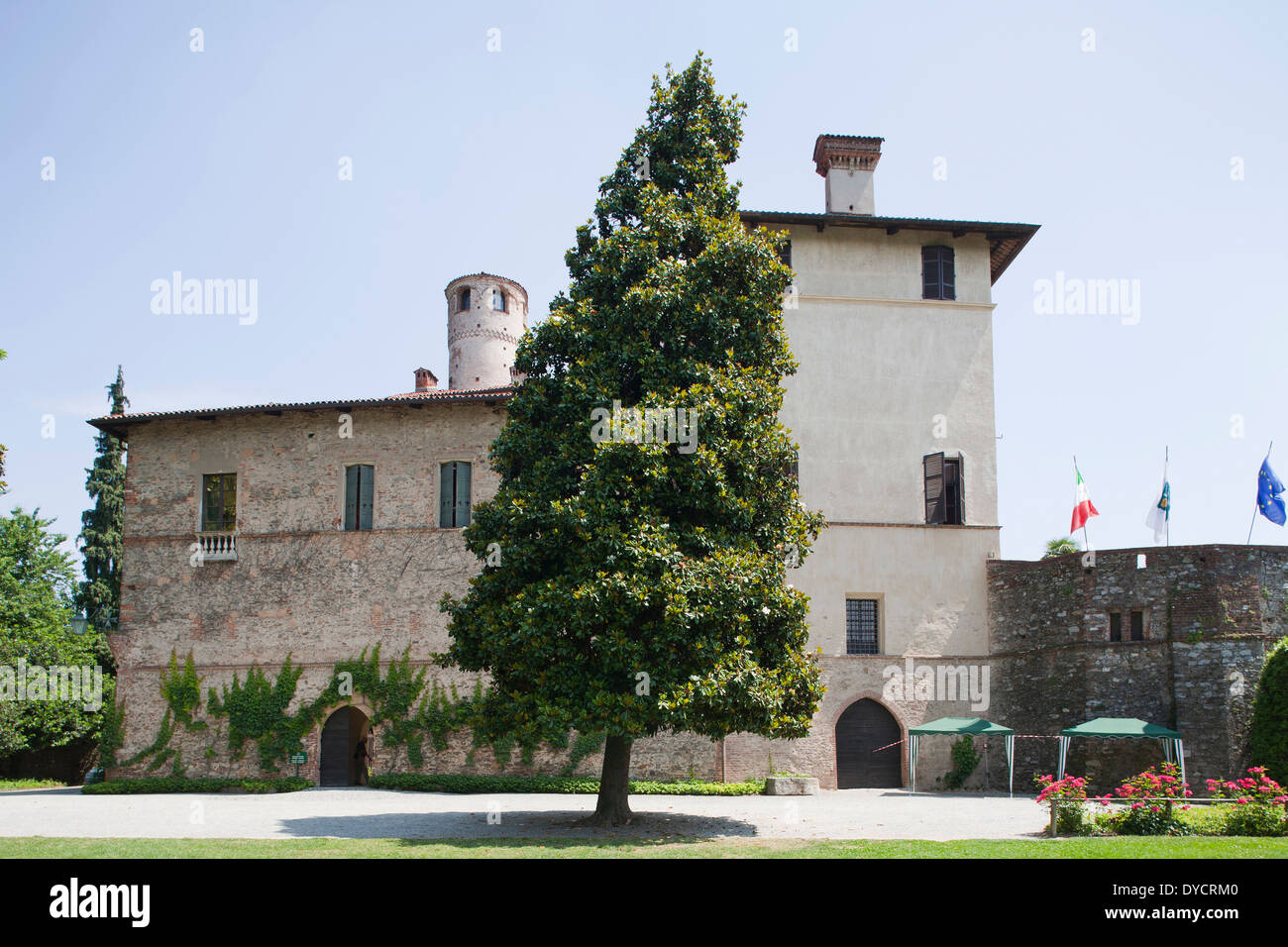 Piemonte castles hi-res stock photography and images - Alamy