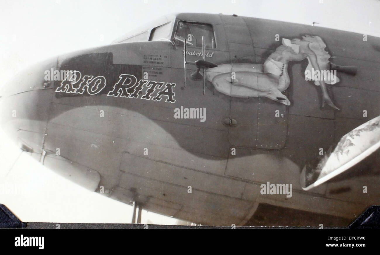 This image from the Perdomo Album features aircraft from the 464th ...