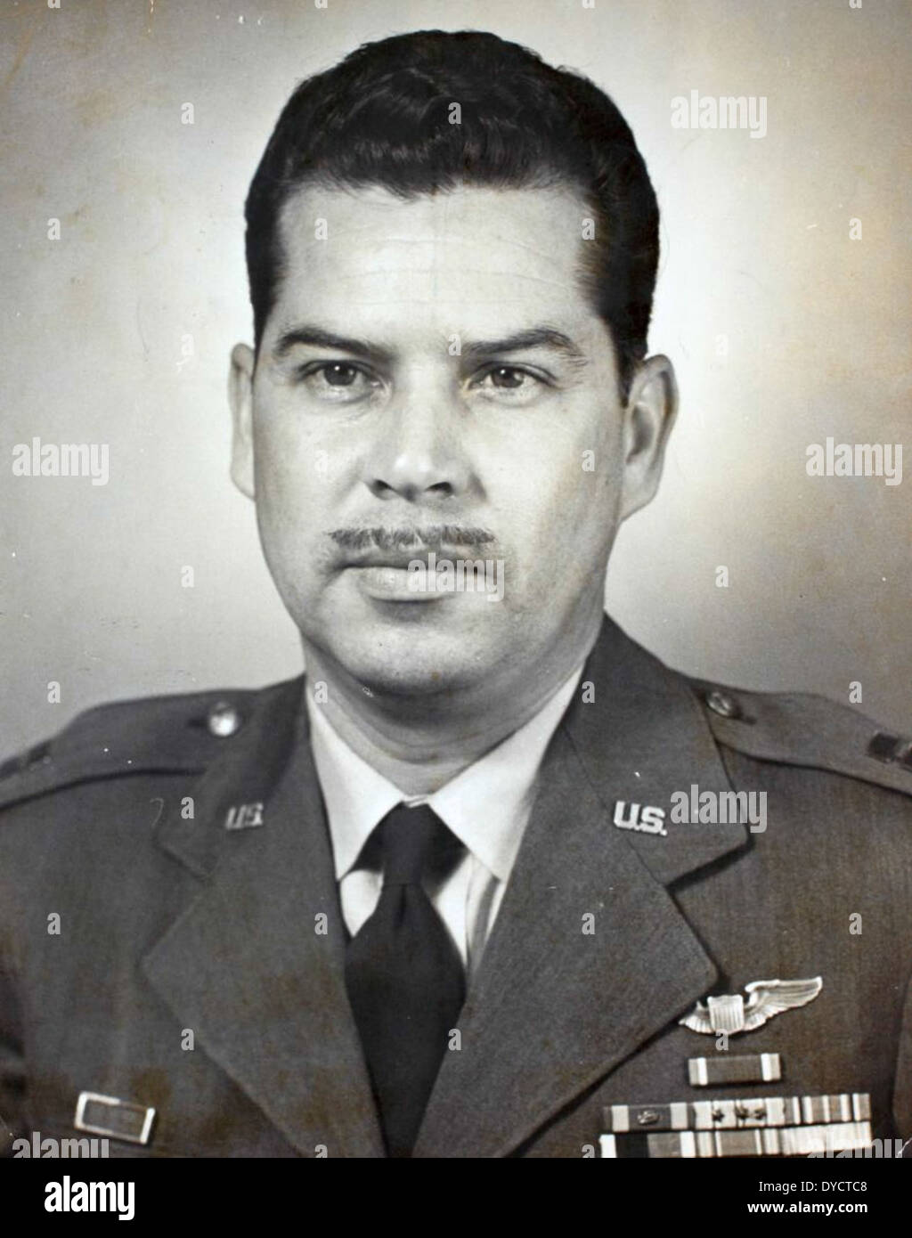 464thfightersquadron hi-res stock photography and images - Alamy