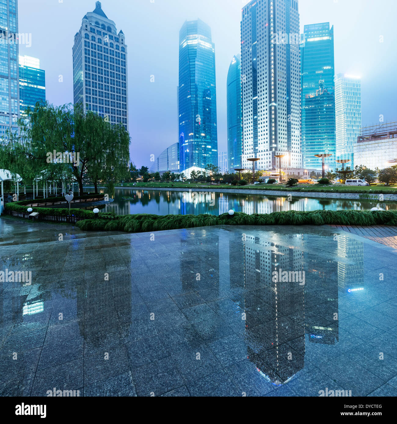 Office buildings and parks in the city Stock Photo - Alamy