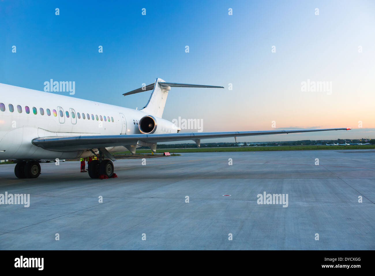 Shiny plane hi-res stock photography and images - Alamy