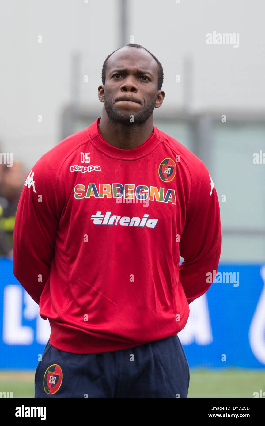 David suazo hi-res stock photography and images - Alamy