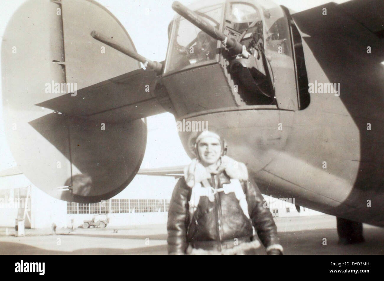 Tail gunner hi-res stock photography and images - Alamy