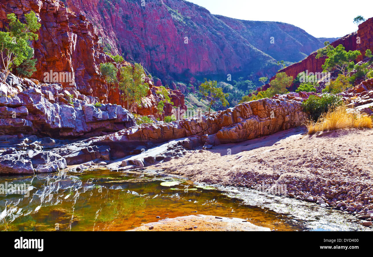 Ormiston Gorge outback landscape water hole reflections landscapes ...