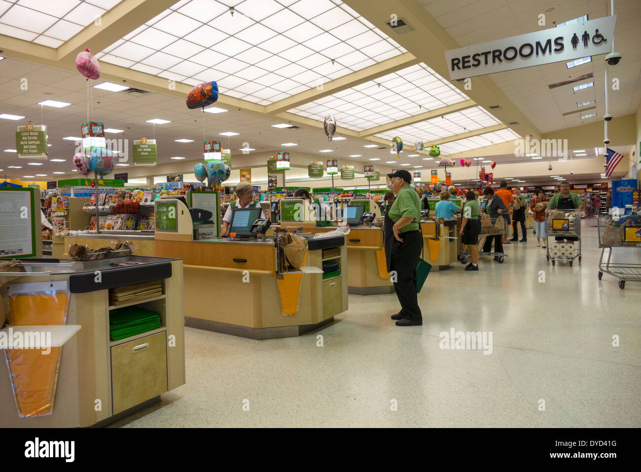 Publix supermarket grocery store High Resolution Stock Photography and ...