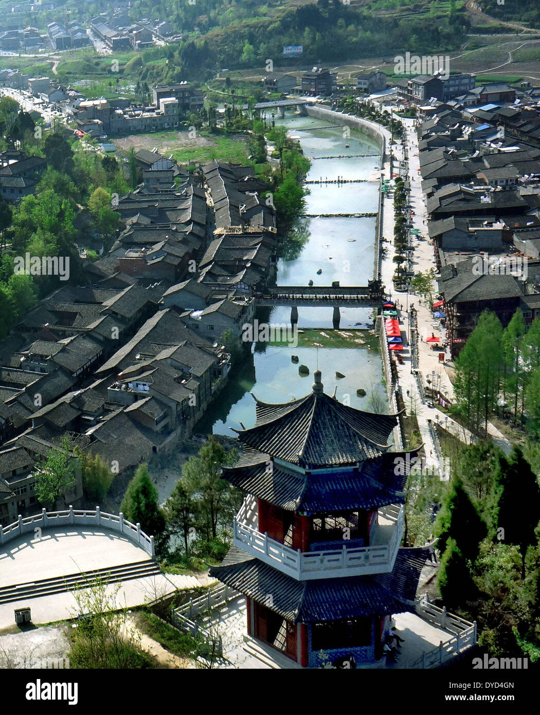 Shaanxi earthquake hi-res stock photography and images - Alamy