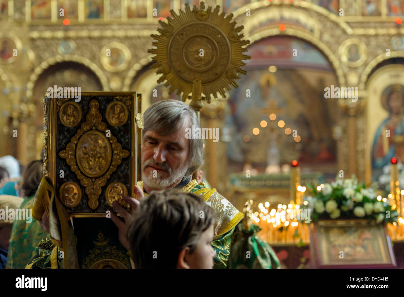 Liturgy service hi-res stock photography and images - Alamy
