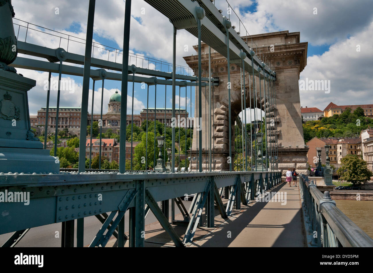 Chain Bridge in Budapest, Hungary with Buda Castle and Castle Hill in ...