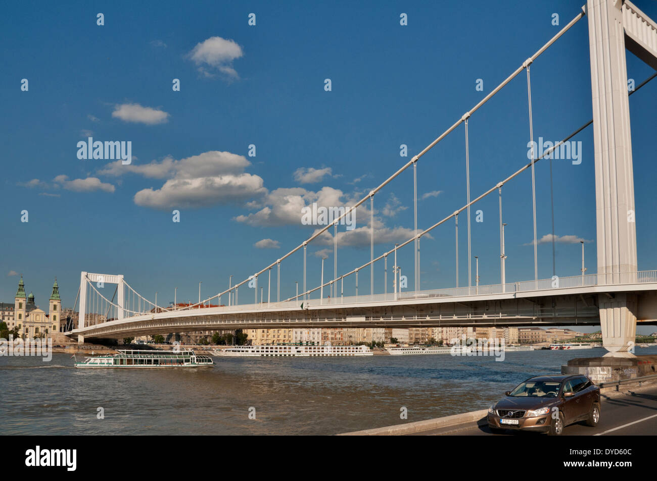 The Elizabeth Bridge stretches across the Danube River in Budapest ...