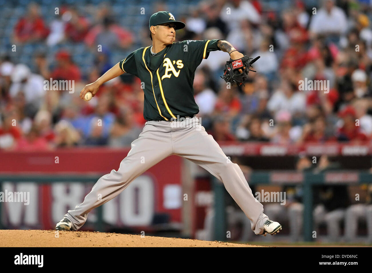 Anaheim, CA. 14th Apr, 2014. Oakland Athletics starting pitcher Jesse ...