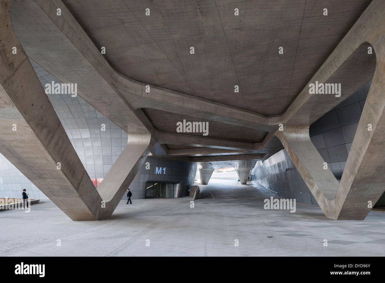 Dongdaemun Design Plaza (DDP), Seoul, Korea, South. Architect: Zaha ...