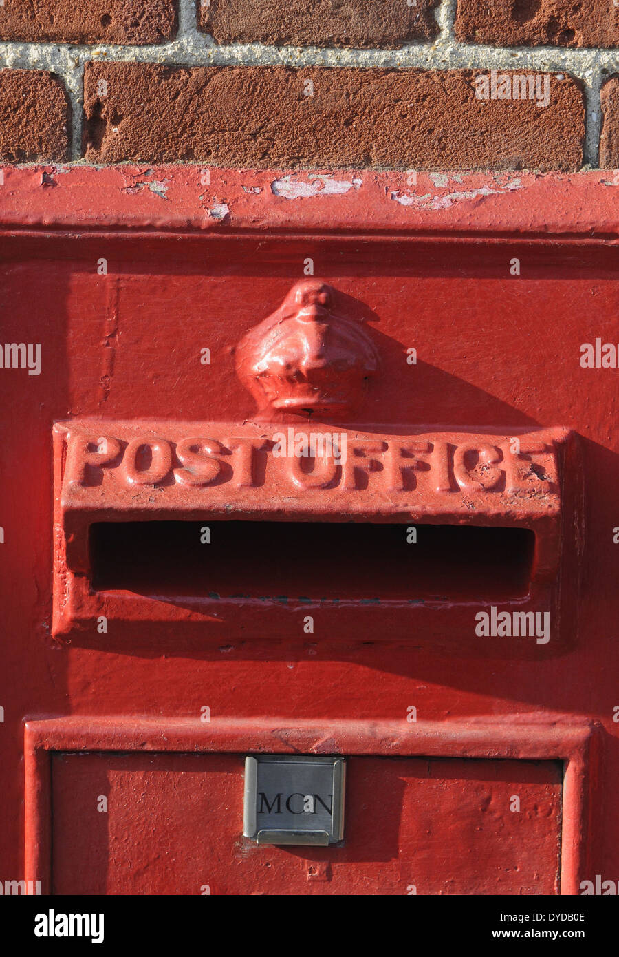 Red post box collection time hi-res stock photography and images - Alamy