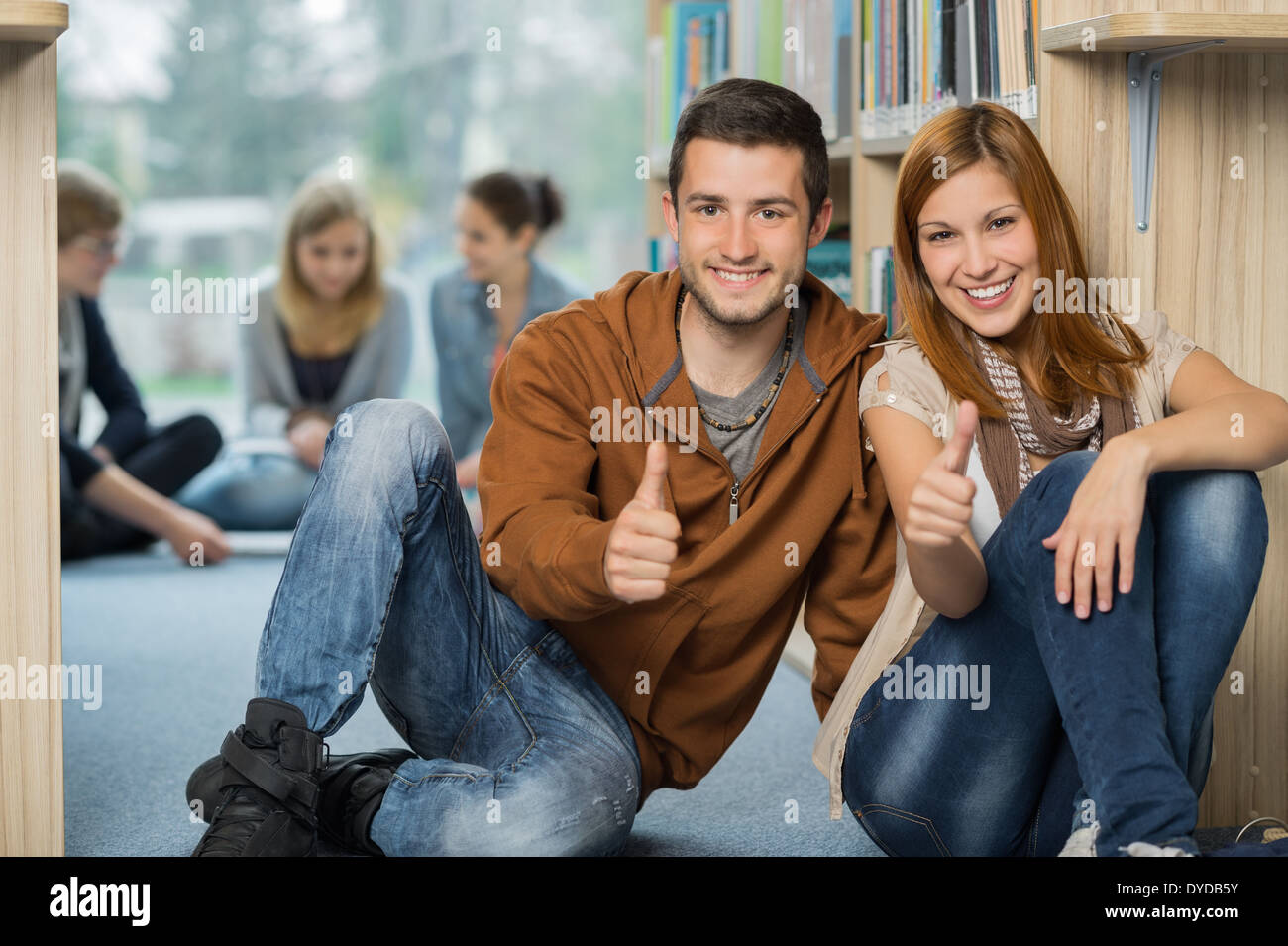 Happy university students hi-res stock photography and images - Alamy