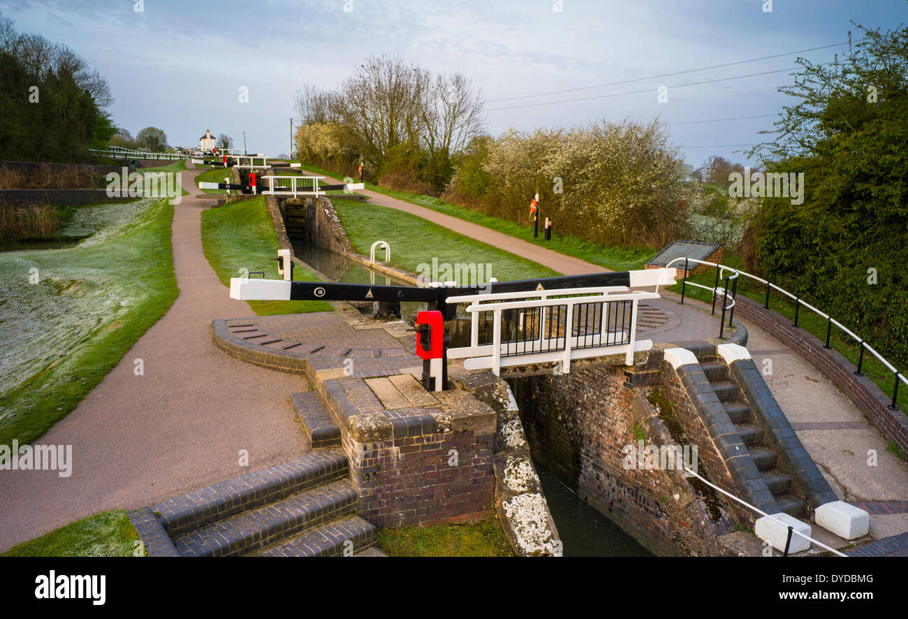 Foxton locks hi-res stock photography and images - Alamy